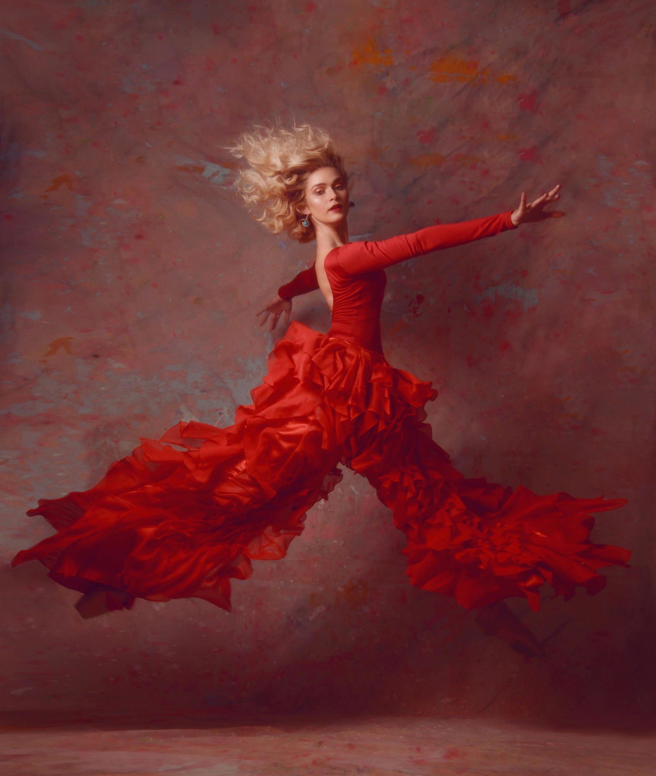 Laura Isabela - TAI ARTS